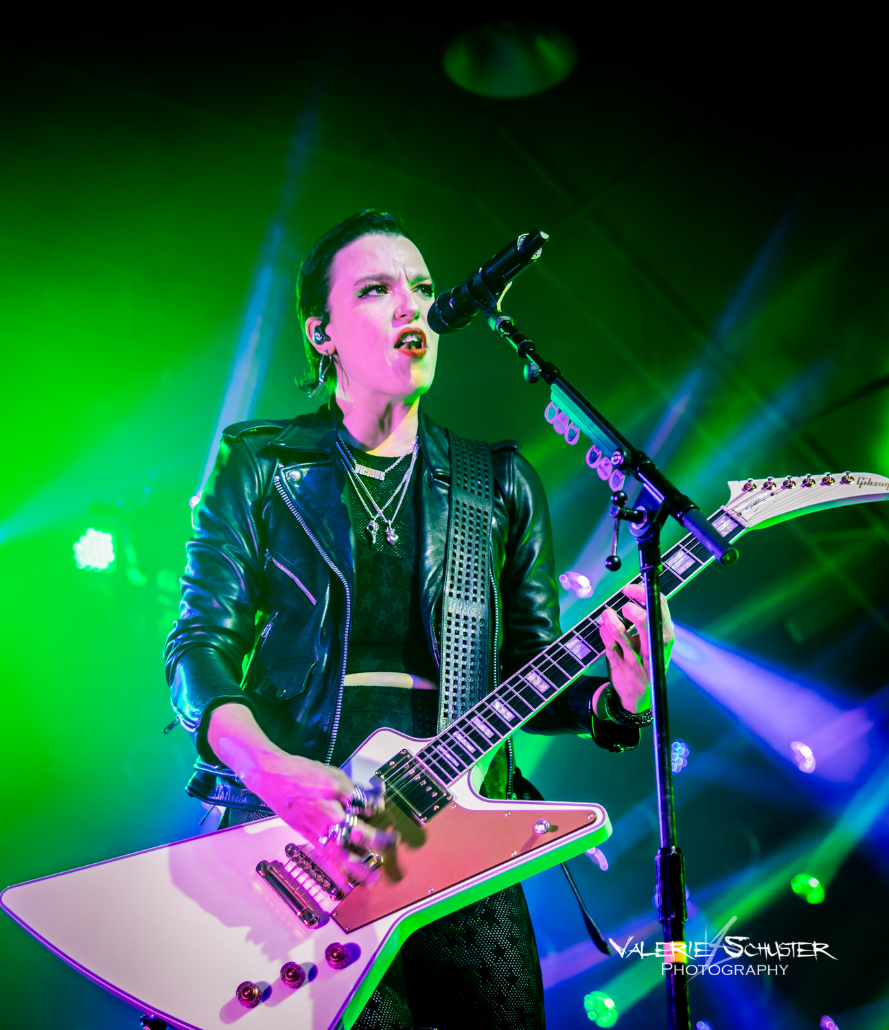 Live review: Halestorm in Munich, Germany (November 16, 2019) – Metal ...