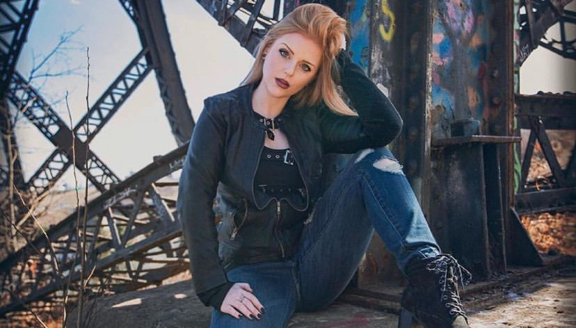 McKenna Rae (Revelry, Solborn): “Performing live is just such a ...