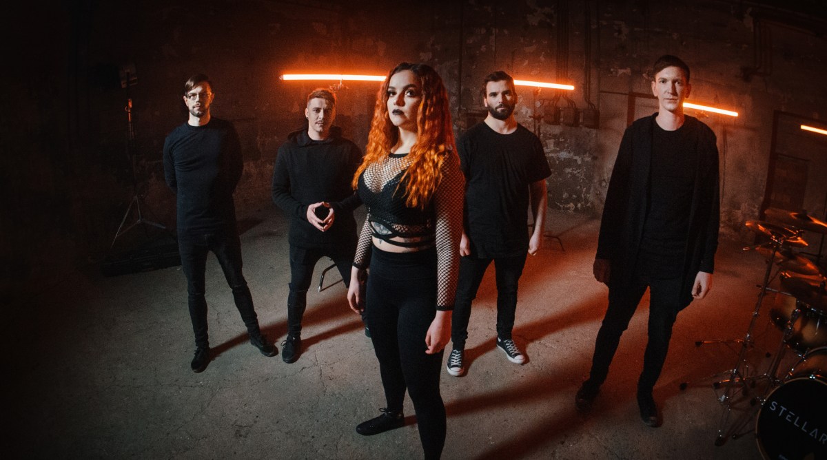 Czech Metal Act STELL/\RIS release the first sigle of their upcoming ...