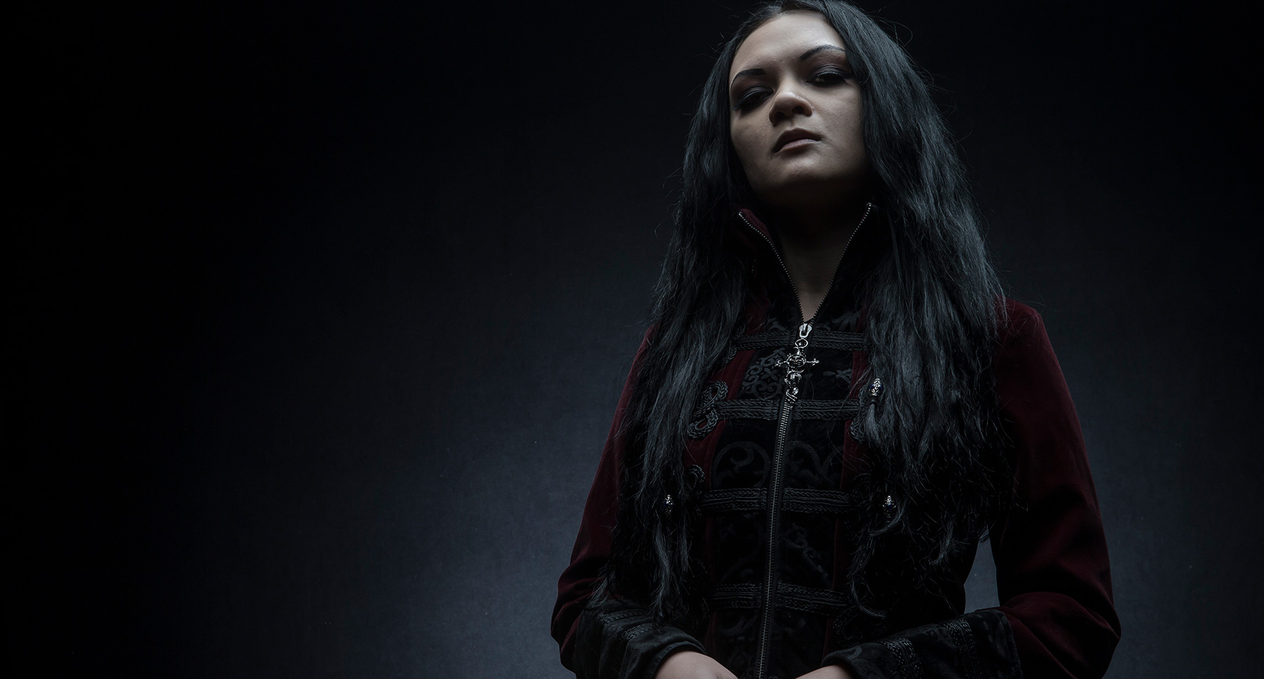 Adrienne Cowan – Metal Goddesses